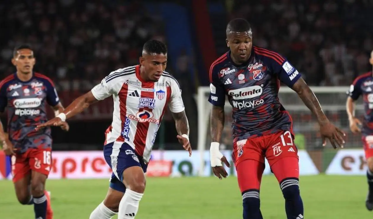Medellín asaltó el Metropolitano, le ganó a Junior y es líder